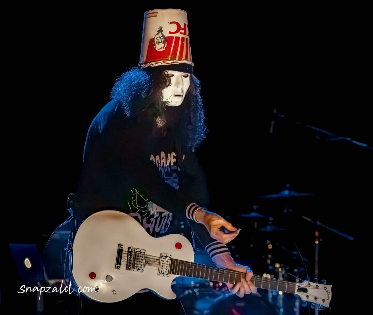 GUITAR SLASHER, BUCKETHEAD USHERS IN EARLY HALLOWEEN HORRORS DURING A ...